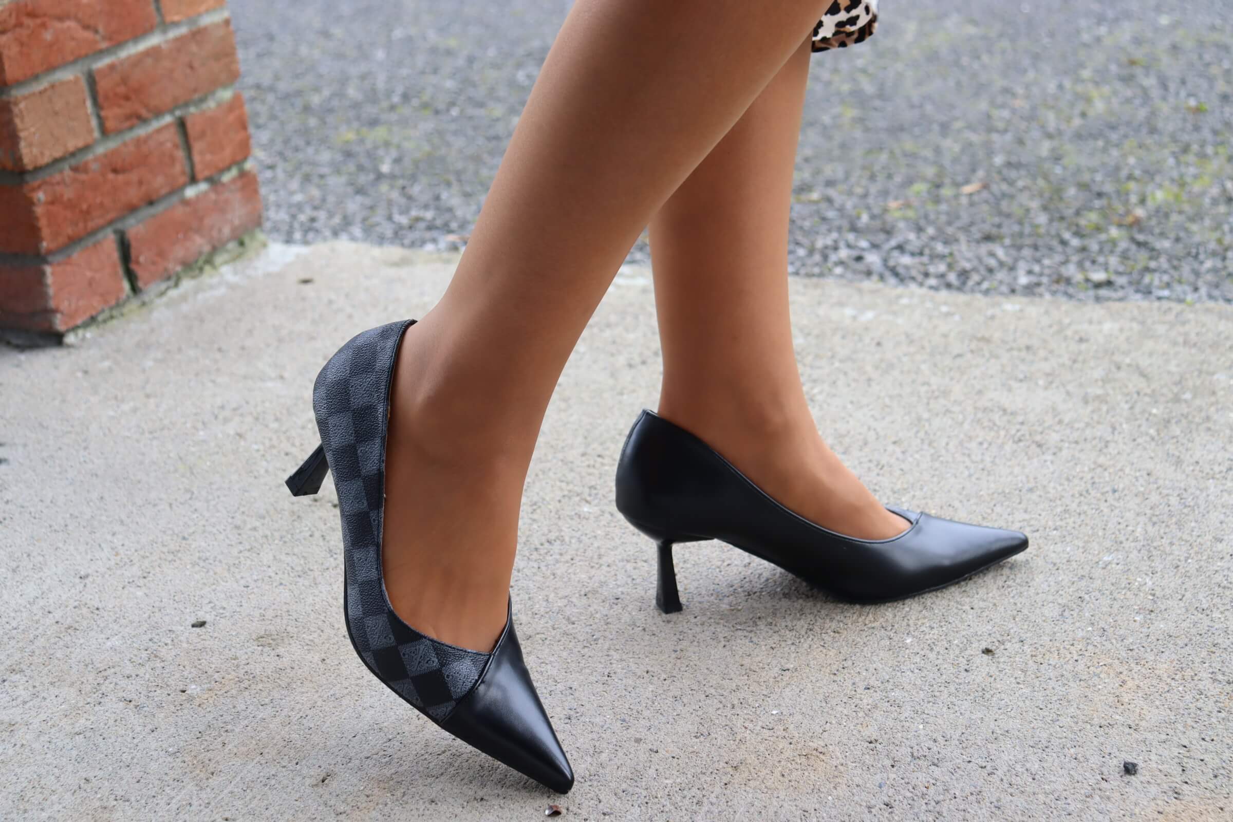 Black Square Pattern High Heel Courts